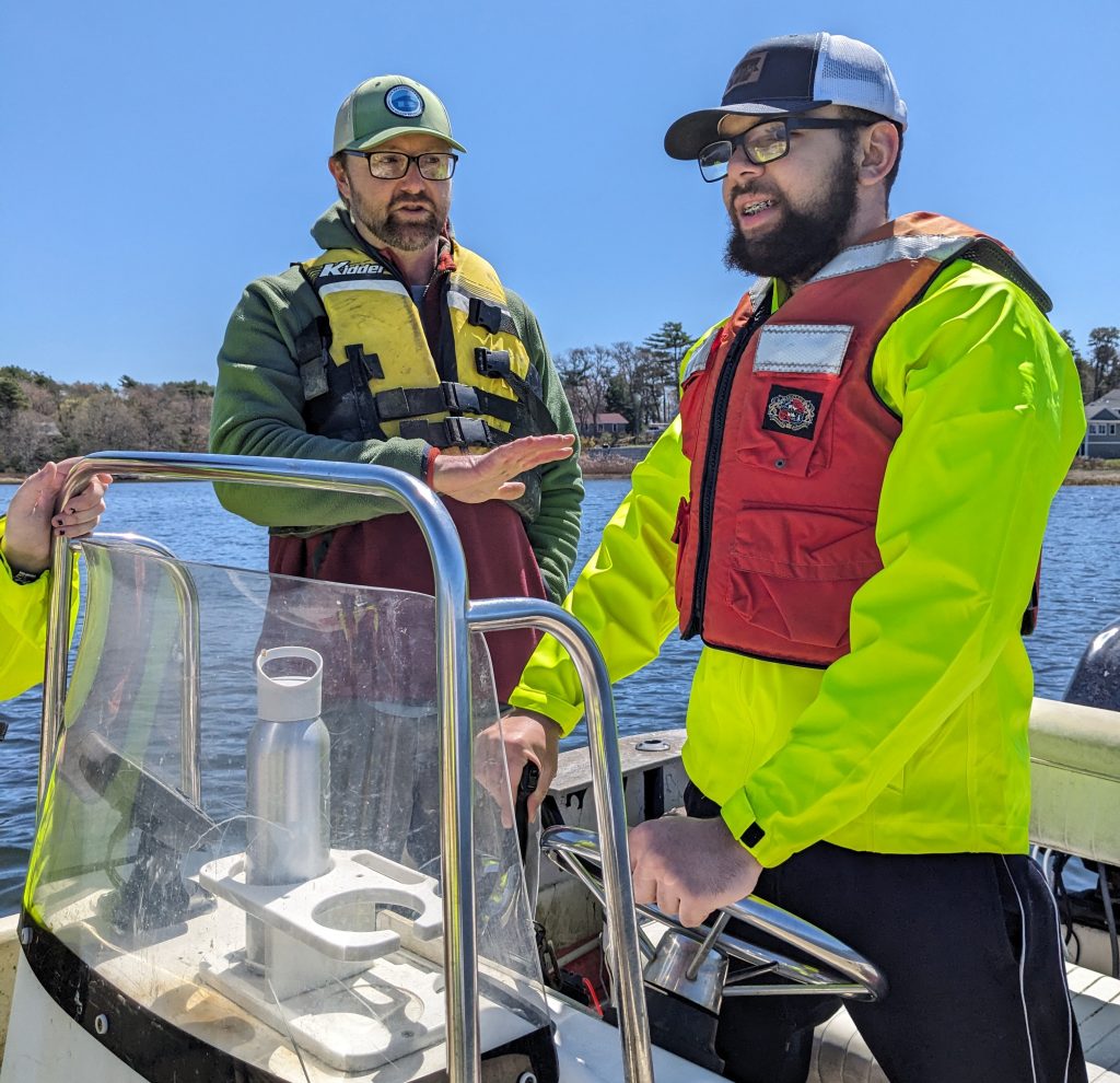 josh-boating-skills-crop_DBadger – WHOI Sea Grant