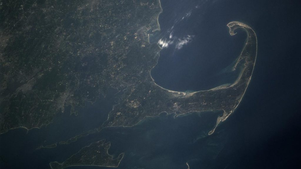 Review of Wastewater Dilution Modeling - WHOI Sea Grant